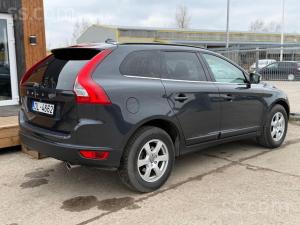 Pelēks Volvo XC60 2011 Rīga, ar dzinēja tilpumu 2.40 L un nobraukumu 255 tūkst. km par 10450 €, foto 8 vietnē AUTOMOTO.COM.LV