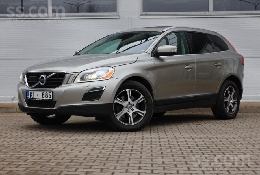 Grey Volvo XC60 2011 in Riga, with an engine capacity of 2.40 L and mileage of 0 thousand km for 6995 €, photo 1 on AUTOMOTO.COM.LV