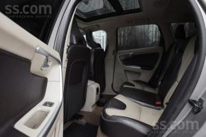 Grey Volvo XC60 2011 in Riga, with an engine capacity of 2.40 L and mileage of 0 thousand km for 6995 €, photo 14 on AUTOMOTO.COM.LV