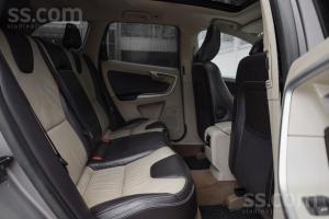 Grey Volvo XC60 2011 in Riga, with an engine capacity of 2.40 L and mileage of 0 thousand km for 6995 €, photo 15 on AUTOMOTO.COM.LV