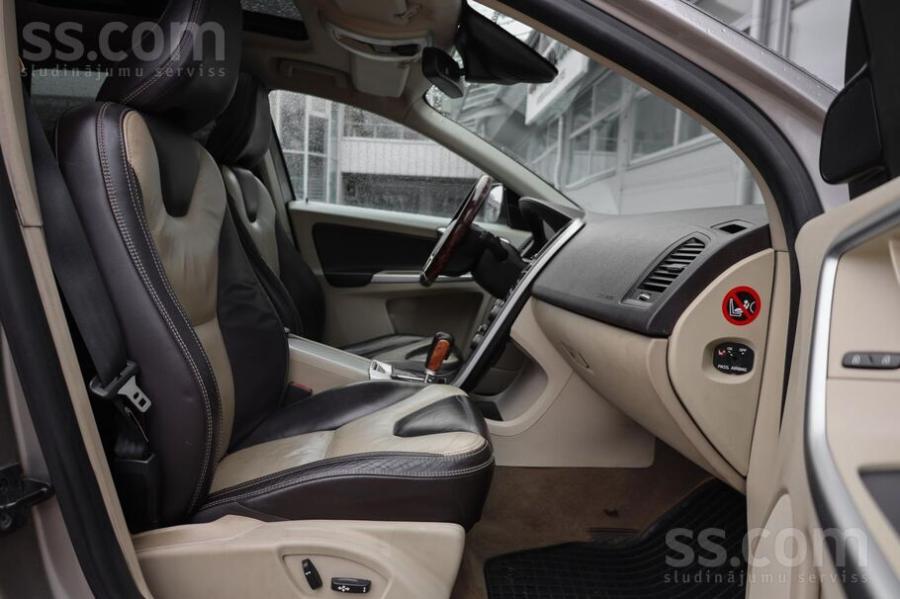 Grey Volvo XC60 2011 in Riga, with an engine capacity of 2.40 L and mileage of 0 thousand km for 6995 €, photo 16 on AUTOMOTO.COM.LV