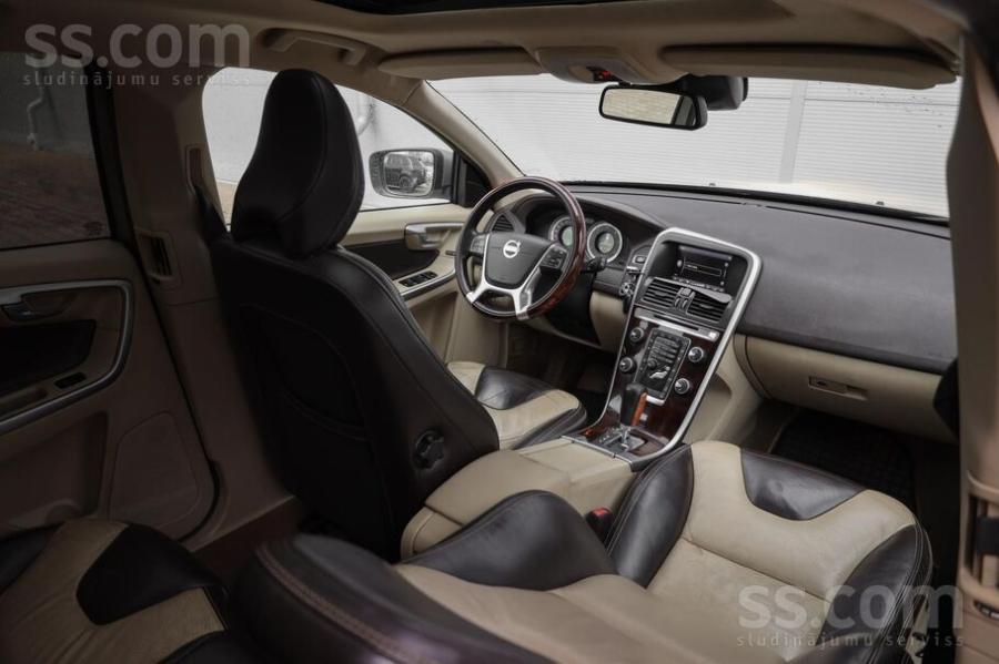 Grey Volvo XC60 2011 in Riga, with an engine capacity of 2.40 L and mileage of 0 thousand km for 6995 €, photo 17 on AUTOMOTO.COM.LV