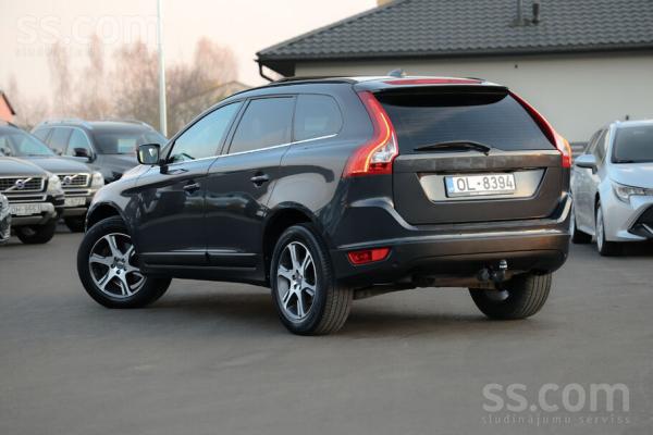 Grey Volvo XC60 2011 in Jelgava, with an engine capacity of 2.00 L and mileage of 0 thousand km for 9990 €, photo 6 on AUTOMOTO.COM.LV
