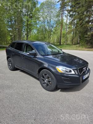 Grey Volvo XC60 2011 in Tukums, with an engine capacity of 2.00 L and mileage of 401 thousand km for 5700 €, photo  on AUTOMOTO.COM.LV