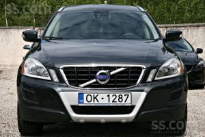 Pelēks Volvo XC60 2011 Tukums, ar dzinēja tilpumu 2.40 L un nobraukumu 347 tūkst. km par 8700 €, foto 4 vietnē AUTOMOTO.COM.LV