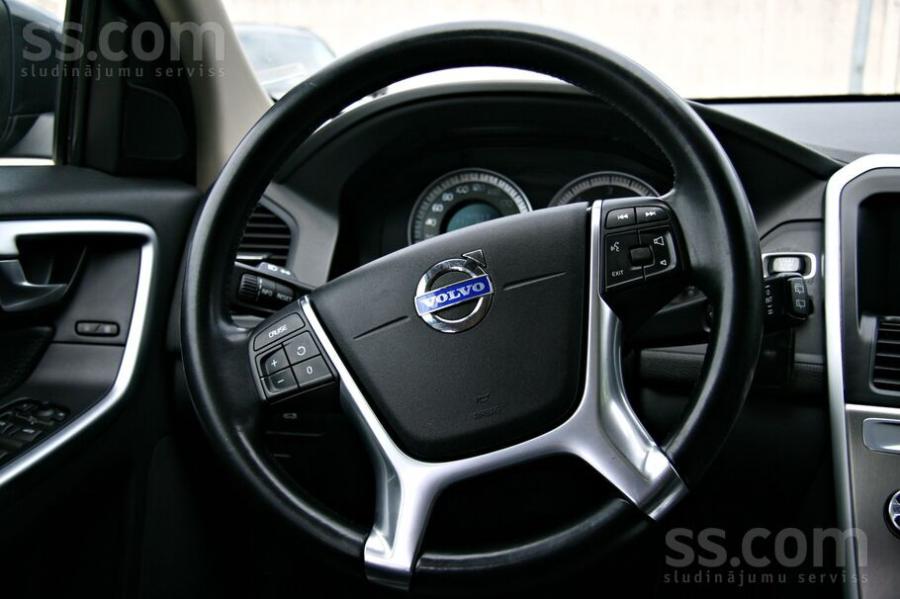 Pelēks Volvo XC60 2011 Tukums, ar dzinēja tilpumu 2.40 L un nobraukumu 347 tūkst. km par 8700 €, foto 9 vietnē AUTOMOTO.COM.LV