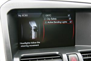 Pelēks Volvo XC60 2011 Tukums, ar dzinēja tilpumu 2.40 L un nobraukumu 347 tūkst. km par 8700 €, foto 18 vietnē AUTOMOTO.COM.LV