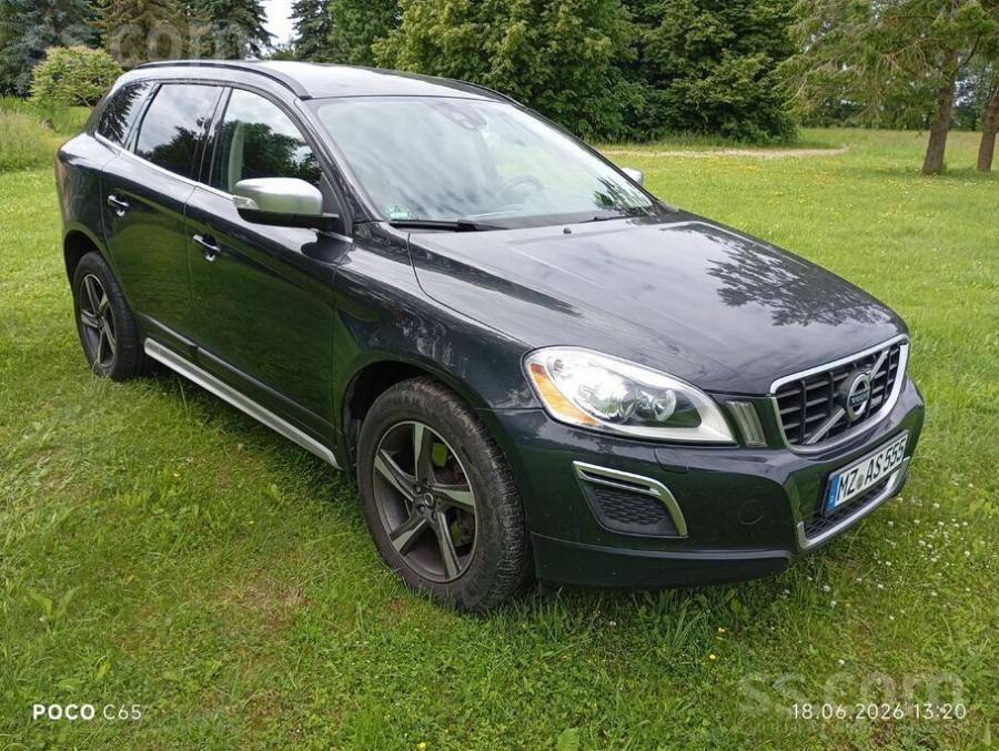 Pelēks Volvo XC60 2011 Bauska, ar dzinēja tilpumu 2.40 L un nobraukumu 267 tūkst. km par 9900 €, foto 3 vietnē AUTOMOTO.COM.LV