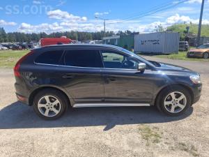 Grey Volvo XC60 2011 in Riga, with an engine capacity of 2.40 L and mileage of 292 thousand km for 9750 €, photo 7 on AUTOMOTO.COM.LV