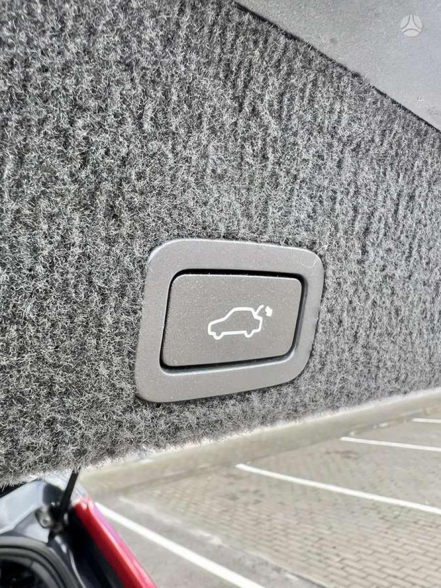 Pelēks Volvo XC60 2011 Kauņa, ar dzinēja tilpumu 2.40 L un nobraukumu 295 tūkst. km par 9499 €, foto 29 vietnē AUTOMOTO.COM.LV