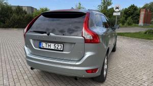 Grey Volvo XC60 2011 in Klaipeda, with an engine capacity of 3.19 L and mileage of 212 thousand km for 8990 €, photo 5 on AUTOMOTO.COM.LV
