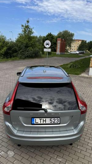Grey Volvo XC60 2011 in Klaipeda, with an engine capacity of 3.19 L and mileage of 212 thousand km for 8990 €, photo 10 on AUTOMOTO.COM.LV