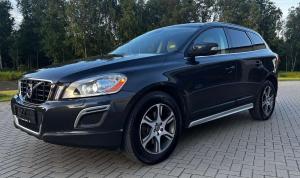 Grey Volvo XC60 2011 in Utena, with an engine capacity of 2.40 L and mileage of 320 thousand km for 8250 €, photo 5 on AUTOMOTO.COM.LV