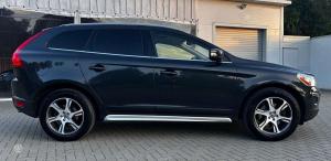 Grey Volvo XC60 2011 in Utena, with an engine capacity of 2.40 L and mileage of 320 thousand km for 8250 €, photo 15 on AUTOMOTO.COM.LV