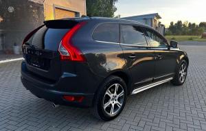 Grey Volvo XC60 2011 in Utena, with an engine capacity of 2.40 L and mileage of 320 thousand km for 8250 €, photo 20 on AUTOMOTO.COM.LV