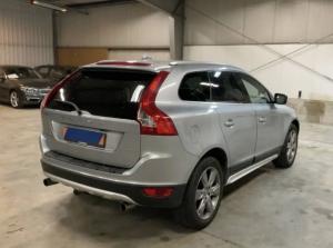 Pelēks Volvo XC60 2011 Jūrmala, ar dzinēja tilpumu 2.00 L un nobraukumu 212 tūkst. km par 10450 €, foto 9 vietnē AUTOMOTO.COM.LV