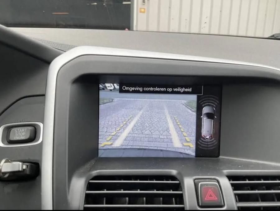 Pelēks Volvo XC60 2011 Jūrmala, ar dzinēja tilpumu 2.00 L un nobraukumu 212 tūkst. km par 10450 €, foto 17 vietnē AUTOMOTO.COM.LV