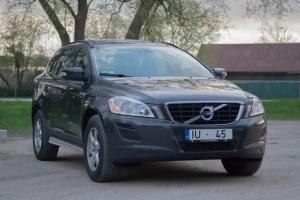 Grey Volvo XC60 2011 in Grobiņa, with an engine capacity of 2.40 L and mileage of 243 thousand km for 10700 €, photo 9 on AUTOMOTO.COM.LV