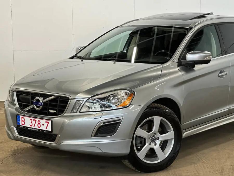 Pelēks Volvo XC60 2011 Jūrmala, ar dzinēja tilpumu 2.40 L un nobraukumu 322 tūkst. km par 10995 €, foto 3 vietnē AUTOMOTO.COM.LV