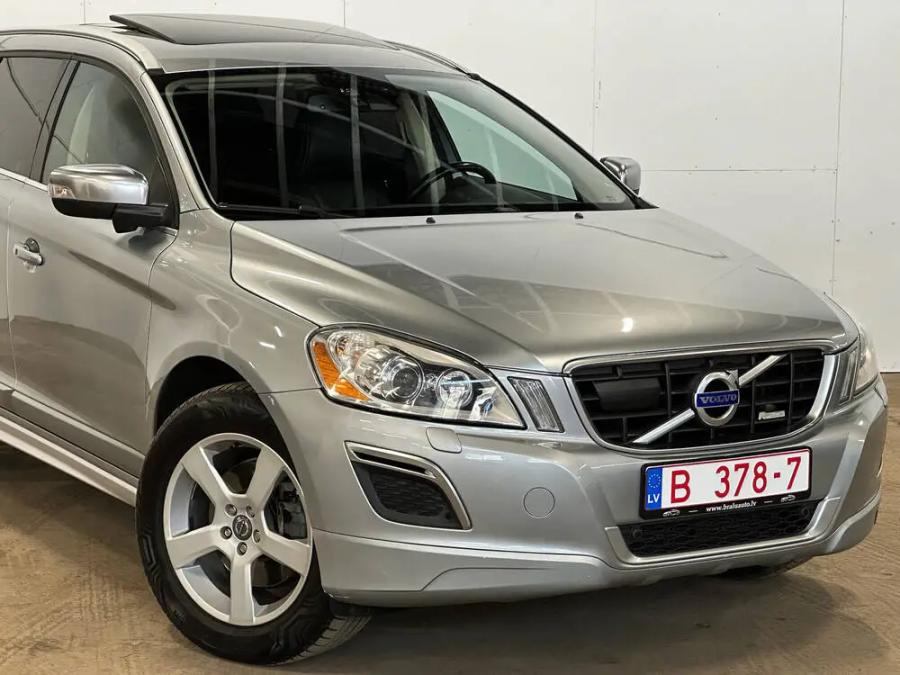 Pelēks Volvo XC60 2011 Jūrmala, ar dzinēja tilpumu 2.40 L un nobraukumu 322 tūkst. km par 10995 €, foto 9 vietnē AUTOMOTO.COM.LV
