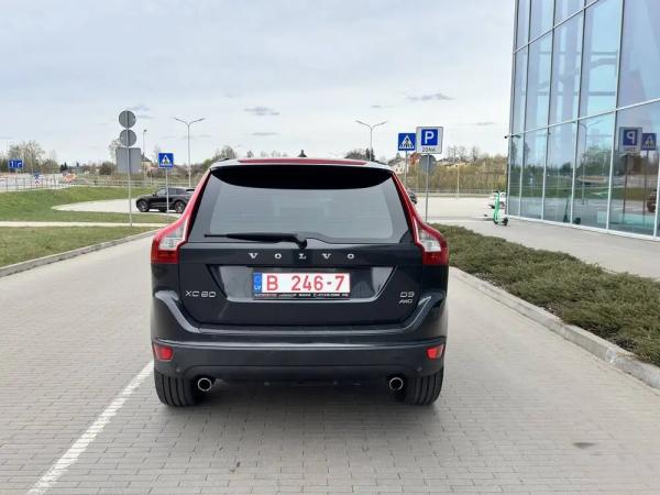 Grey Volvo XC60 2011 in Rezekne, with an engine capacity of 2.40 L and mileage of 180 thousand km for 9500 €, photo 6 on AUTOMOTO.COM.LV