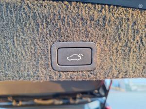 Grey Volvo XC60 2011 in Marijampole, with an engine capacity of 2.40 L and mileage of 317 thousand km for 7200 €, photo 18 on AUTOMOTO.COM.LV