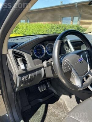 Pelēks Volvo XC60 2011 Rīga, ar dzinēja tilpumu 2.40 L un nobraukumu 0 tūkst. km par 8950 €, foto 10 vietnē AUTOMOTO.COM.LV