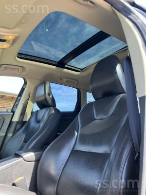 Pelēks Volvo XC60 2011 Rīga, ar dzinēja tilpumu 2.40 L un nobraukumu 0 tūkst. km par 8950 €, foto 11 vietnē AUTOMOTO.COM.LV