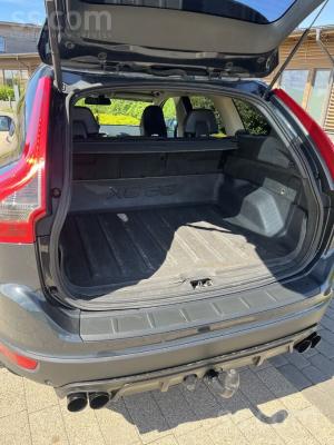 Pelēks Volvo XC60 2011 Rīga, ar dzinēja tilpumu 2.40 L un nobraukumu 0 tūkst. km par 8950 €, foto 20 vietnē AUTOMOTO.COM.LV