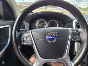 Pelēks Volvo XC60 2011 Šauļi, ar dzinēja tilpumu 1.98 L un nobraukumu 238 tūkst. km par 8350 €, foto 18 vietnē AUTOMOTO.COM.LV