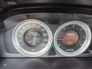 Pelēks Volvo XC60 2011 Šauļi, ar dzinēja tilpumu 1.98 L un nobraukumu 238 tūkst. km par 8350 €, foto 19 vietnē AUTOMOTO.COM.LV