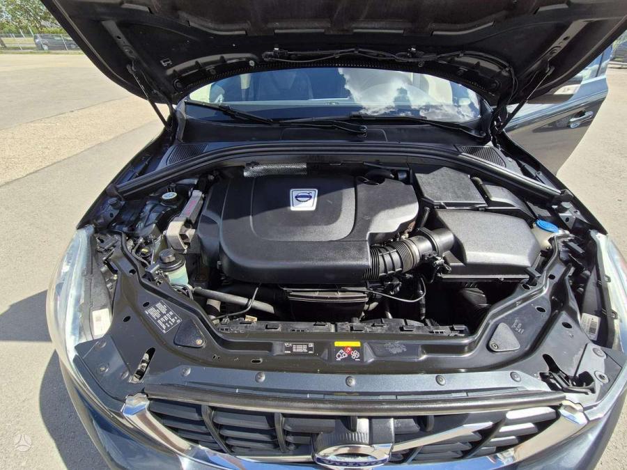Pelēks Volvo XC60 2011 Šauļi, ar dzinēja tilpumu 1.98 L un nobraukumu 238 tūkst. km par 8350 €, foto 42 vietnē AUTOMOTO.COM.LV