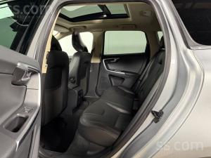Grey Volvo XC60 2011 in Jurmala, with an engine capacity of 2.00 L and mileage of 212 thousand km for 10450 €, photo 22 on AUTOMOTO.COM.LV