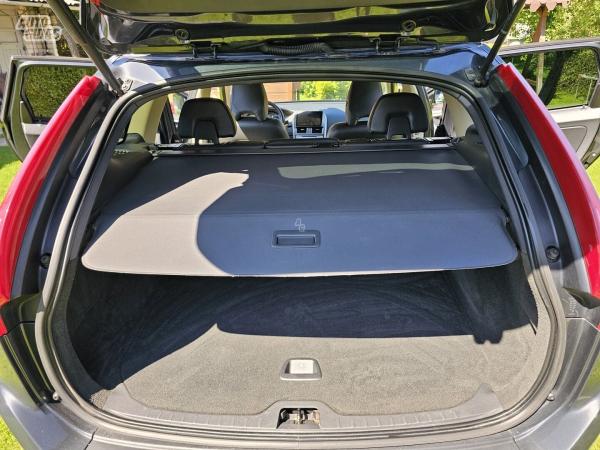 Grey Volvo XC60 2011 in Skuodas, with an engine capacity of 2.00 L and mileage of 260 thousand km for 8700 €, photo 7 on AUTOMOTO.COM.LV