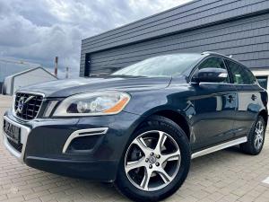 Pelēks Volvo XC60 2011 Kauņa, ar dzinēja tilpumu 2.00 L un nobraukumu 295 tūkst. km par 8499 €, foto 3 vietnē AUTOMOTO.COM.LV
