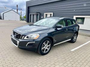 Pelēks Volvo XC60 2011 Kauņa, ar dzinēja tilpumu 2.00 L un nobraukumu 295 tūkst. km par 8499 €, foto 5 vietnē AUTOMOTO.COM.LV