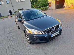 Grey Volvo XC60 2011 in Vilkaviskis, with an engine capacity of 2.40 L and mileage of 318 thousand km for 7100 €, photo 8 on AUTOMOTO.COM.LV