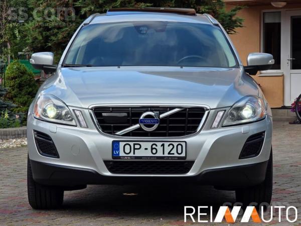 Grey Volvo XC60 2011 in Riga, with an engine capacity of 2.40 L and mileage of 351 thousand km for 8950 €, photo 8 on AUTOMOTO.COM.LV