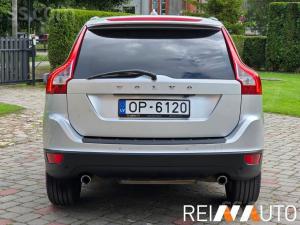 Grey Volvo XC60 2011 in Riga, with an engine capacity of 2.40 L and mileage of 351 thousand km for 8950 €, photo 5 on AUTOMOTO.COM.LV