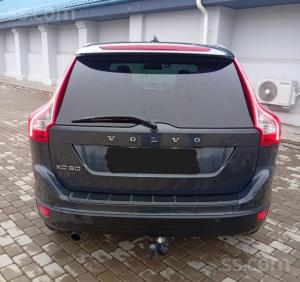 Pelēks Volvo XC60 2011 Liepāja, ar dzinēja tilpumu 2.00 L un nobraukumu 444 tūkst. km par 5700 €, foto 4 vietnē AUTOMOTO.COM.LV