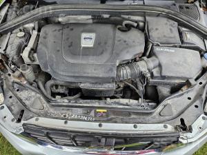 Pelēks Volvo XC60 2011 Kuldīga, ar dzinēja tilpumu 2.40 L un nobraukumu 338 tūkst. km par 6100 €, foto 8 vietnē AUTOMOTO.COM.LV