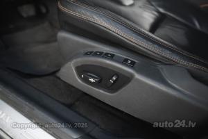 Grey Volvo XC60 2011 in Tallinn, with an engine capacity of 2.40 L and mileage of 367 thousand km for 5990 €, photo 27 on AUTOMOTO.COM.LV