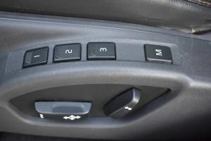 Grey Volvo XC60 2011 in Talsi, with an engine capacity of 2.40 L and mileage of 239 thousand km for 9500 €, photo 14 on AUTOMOTO.COM.LV
