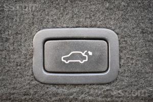 Pelēks Volvo XC60 2011 Talsi, ar dzinēja tilpumu 2.40 L un nobraukumu 239 tūkst. km par 9500 €, foto 11 vietnē AUTOMOTO.COM.LV