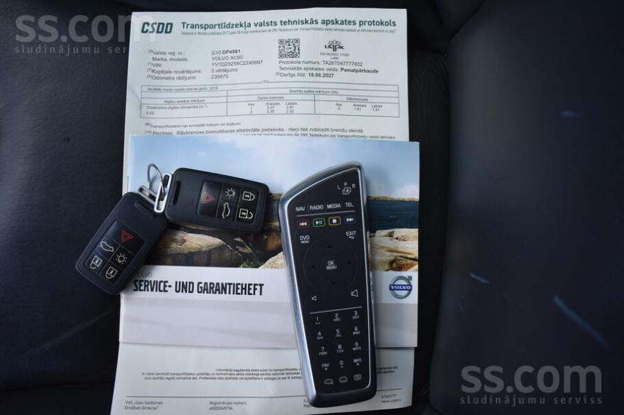 Pelēks Volvo XC60 2011 Talsi, ar dzinēja tilpumu 2.40 L un nobraukumu 239 tūkst. km par 9500 €, foto 24 vietnē AUTOMOTO.COM.LV