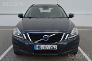 Grey Volvo XC60 2011 in Riga, with an engine capacity of 2.40 L and mileage of 274 thousand km for 7650 €, photo 3 on AUTOMOTO.COM.LV
