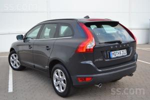 Grey Volvo XC60 2011 in Riga, with an engine capacity of 2.40 L and mileage of 274 thousand km for 7650 €, photo 5 on AUTOMOTO.COM.LV