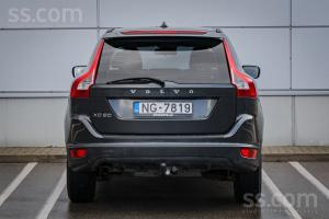 Grey Volvo XC60 2011 in Riga, with an engine capacity of 2.00 L and mileage of 261 thousand km for 6490 €, photo 6 on AUTOMOTO.COM.LV