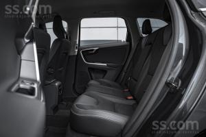 Grey Volvo XC60 2011 in Riga, with an engine capacity of 2.00 L and mileage of 261 thousand km for 6490 €, photo 11 on AUTOMOTO.COM.LV