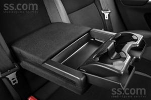 Grey Volvo XC60 2011 in Riga, with an engine capacity of 2.00 L and mileage of 261 thousand km for 6490 €, photo 13 on AUTOMOTO.COM.LV